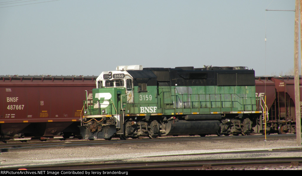 BNSF 3159 at murray yard